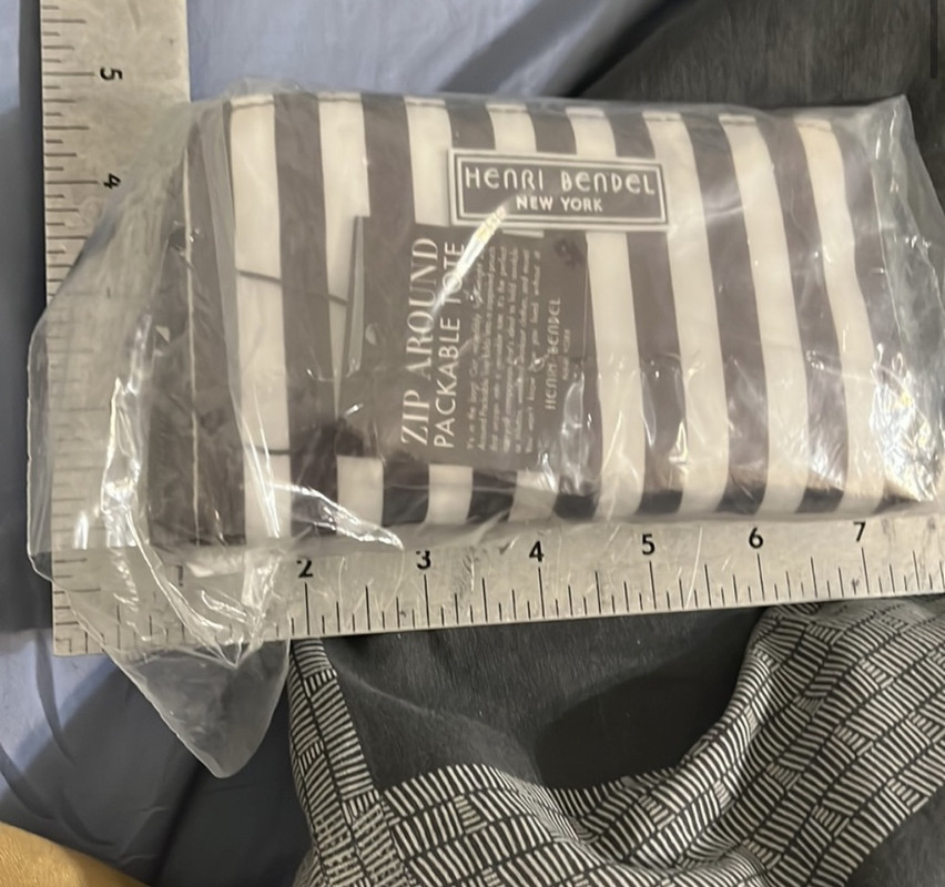 del hen1 — Postimages