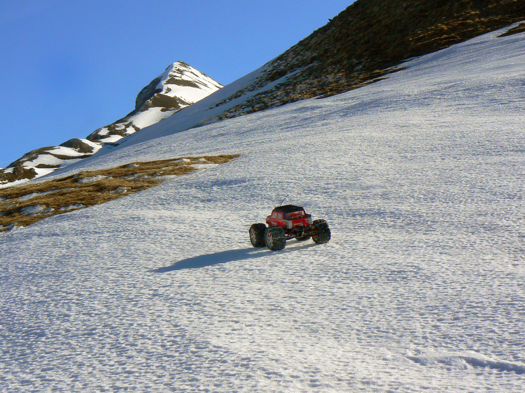 FCBK 111 025 — Postimages