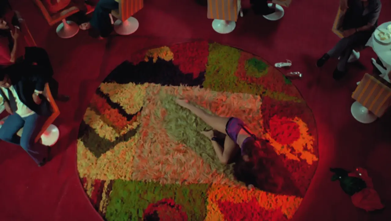 f 207 — Postimages