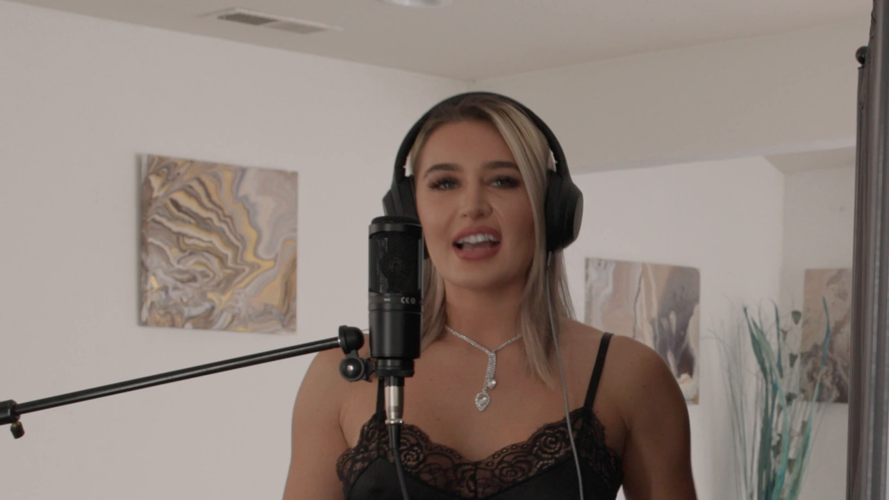 Ella Reese Adria Rae Bellesa Blind Date Episode 63 BELLESAPLUS mp4 0001 — Postimages