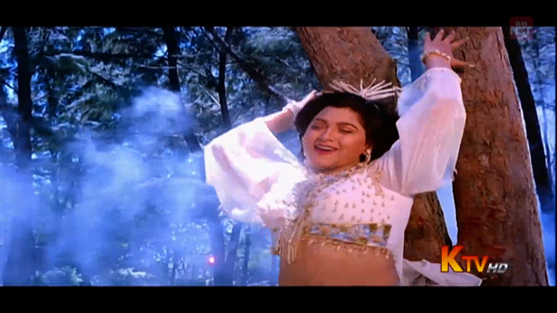 Busty Khushboo hot navel song 00 04 19 00 Still037 — Postimages