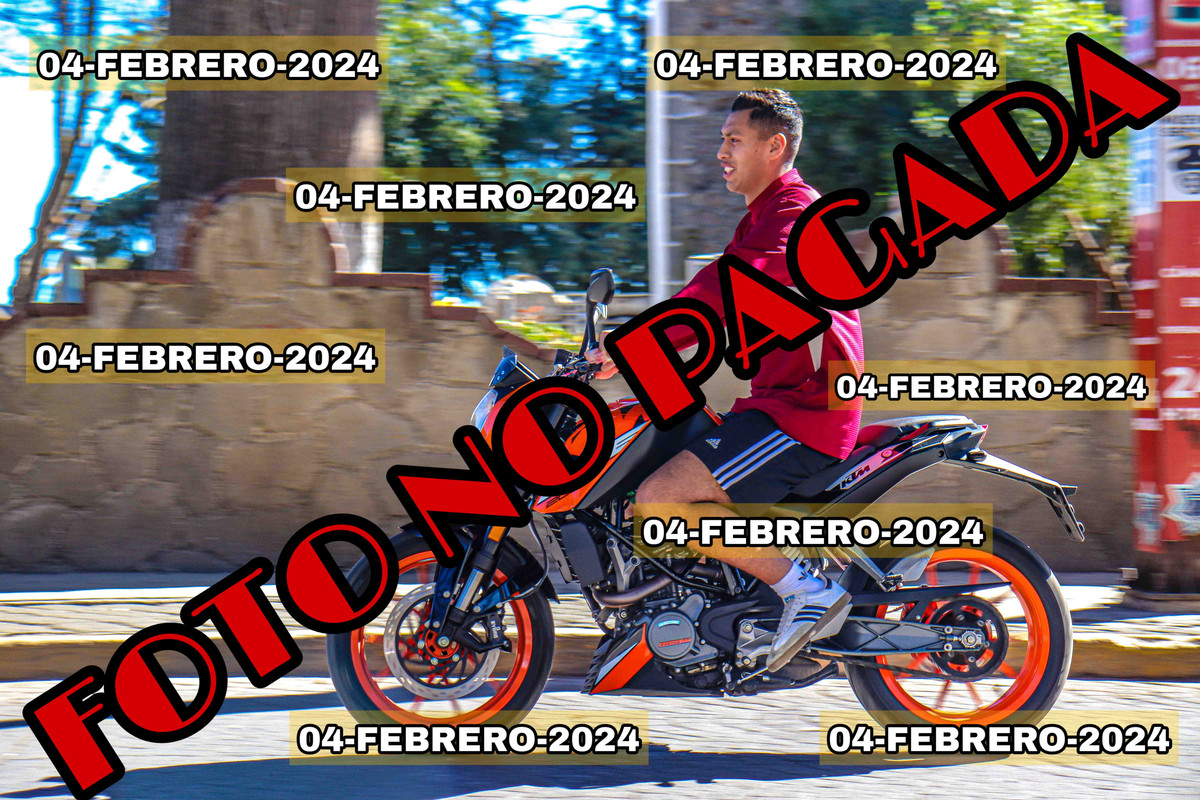 CV 121 — Postimages