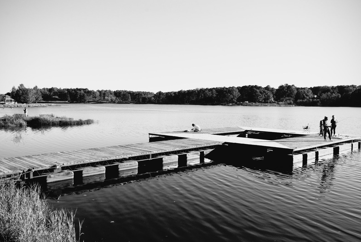 Pier Fishing BW — Postimages
