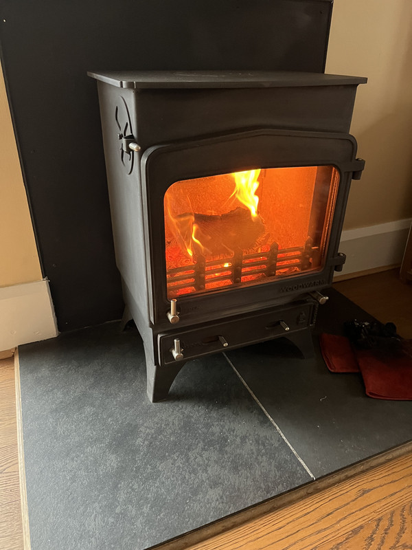 99 EA765 E 87 F8 432 A 8715 CDC74 B11 D8 E3 — Postimages