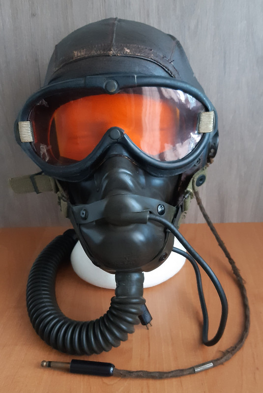 Casco Vuelo A 11, Gafas B 8, Mascara Oxigeno A 14 01a — Postimages