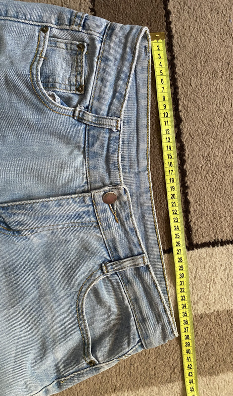 858933 E2 D781 4 E59 9 EC0 4 B8343971 C9 F — Postimages