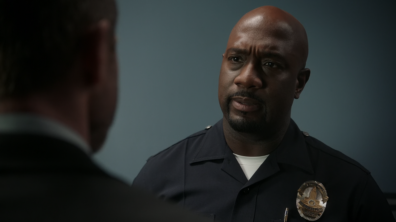 The Rookie S04 E07 Fire Fight 1080p 10bit AMZN WEB DL DDP5 1 HEVC ...