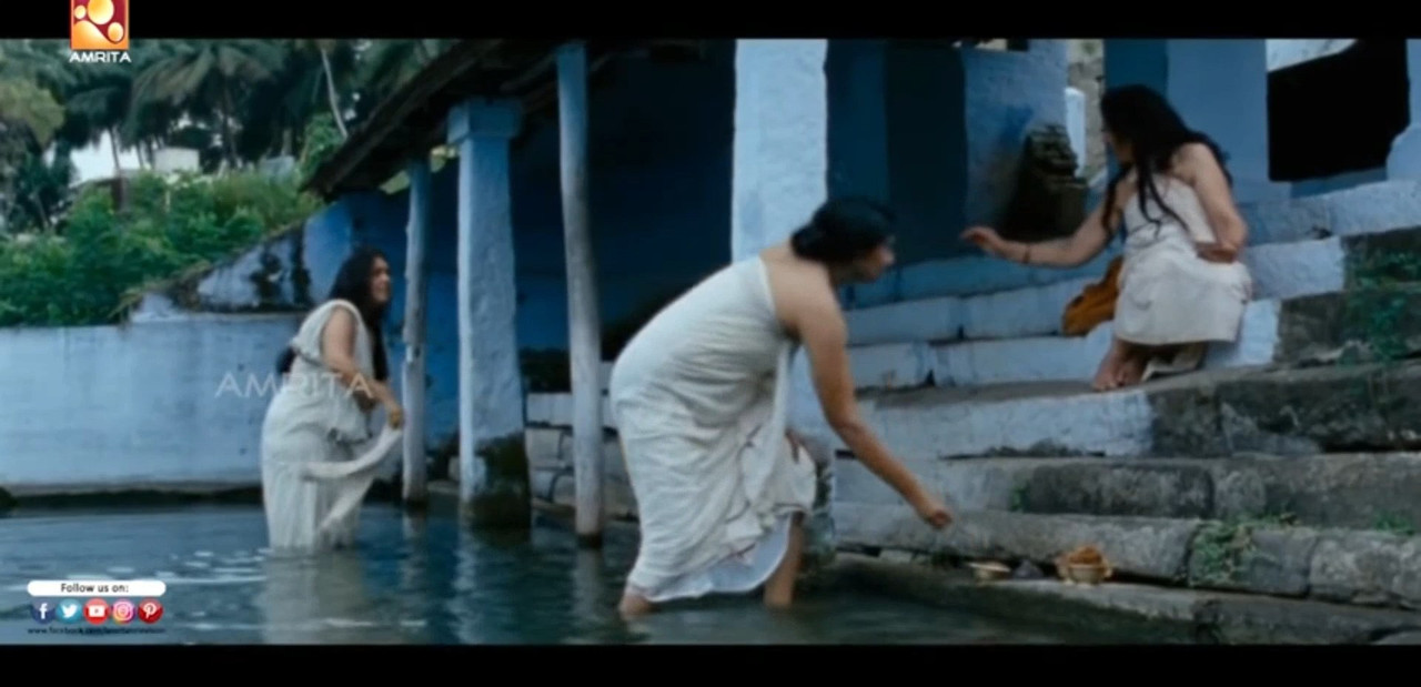 Maya Viswanath Sexy Smooch Scene mp4 snapshot 04 31 360 — Postimages