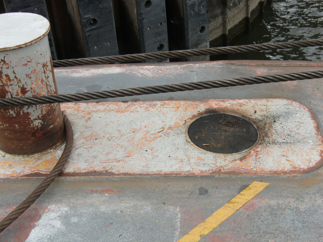 26 Barges break loose near Pittsburgh, and damage some bridges ...