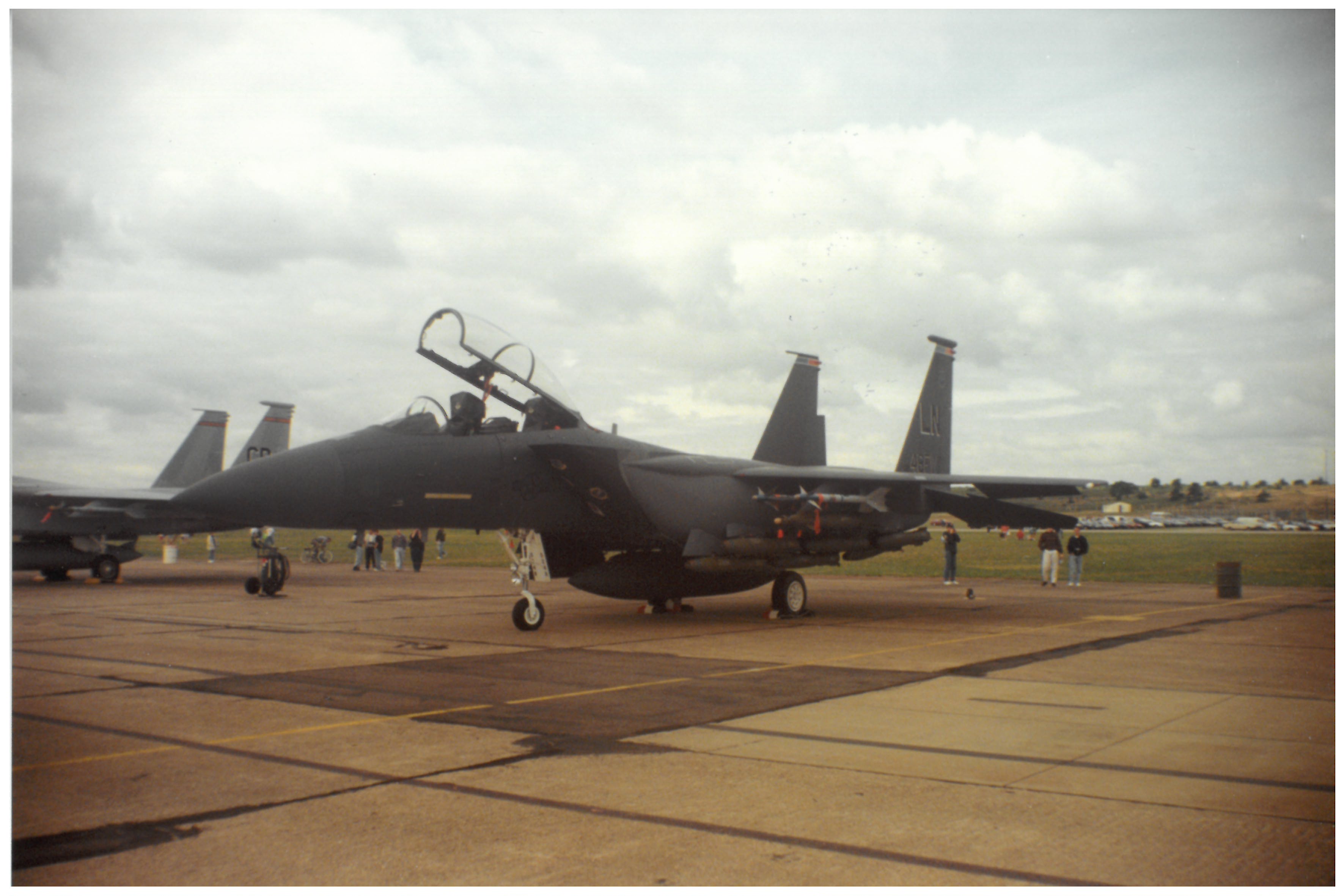 F 15E — Postimages