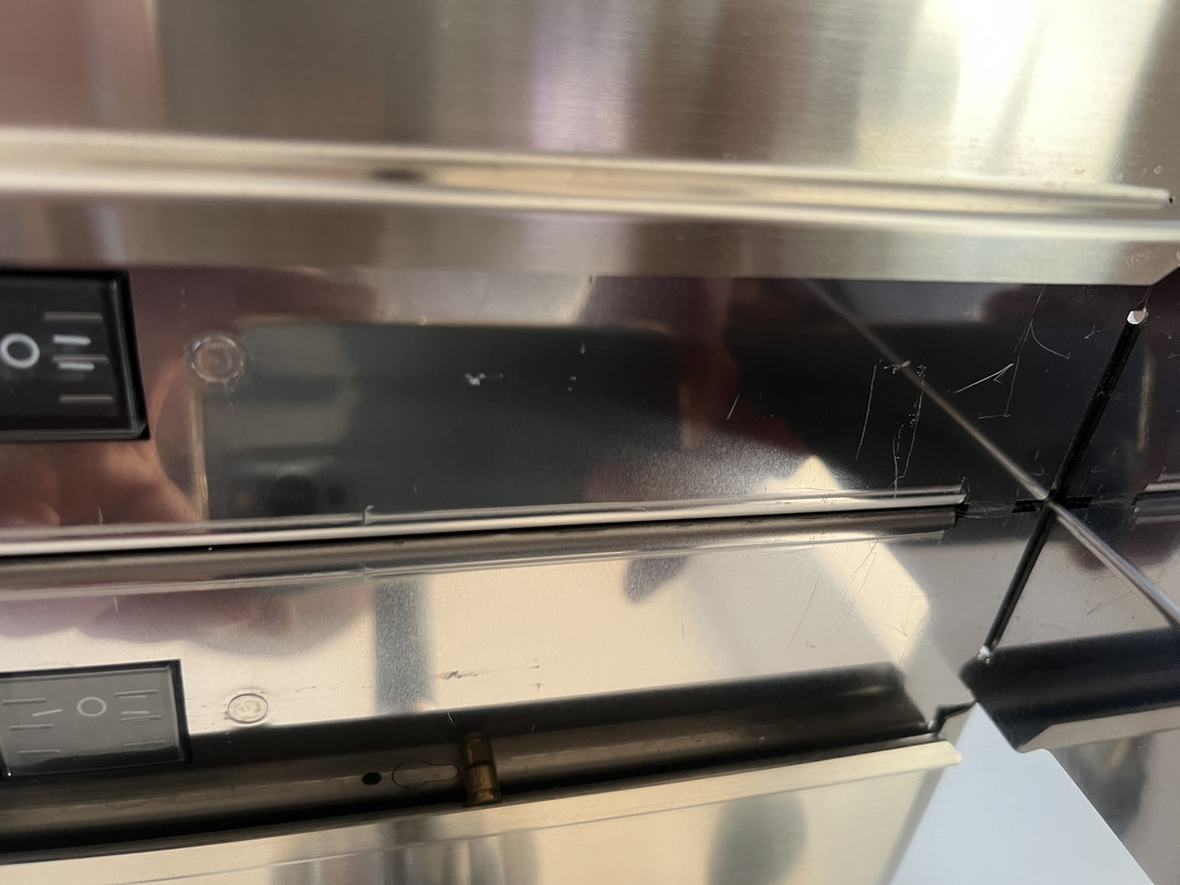 C32 B4964 09 C8 49 D3 AB5 D E4 B164 DE26 CD — Postimages