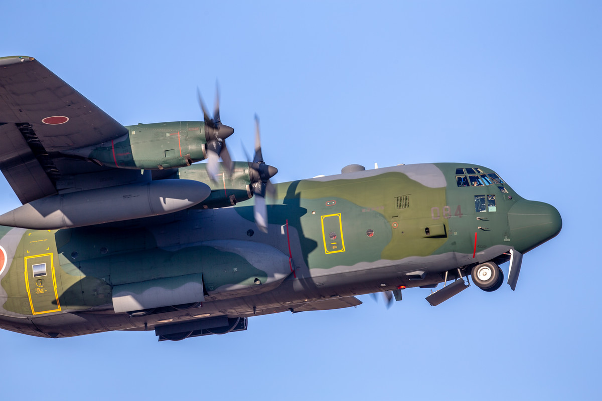 C 130 JASDF 7 — Postimages