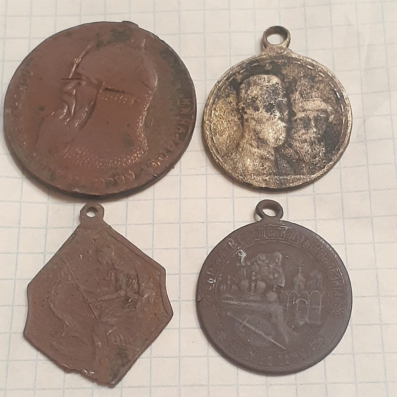 Q12 RHk2 M5 S8 — Postimages