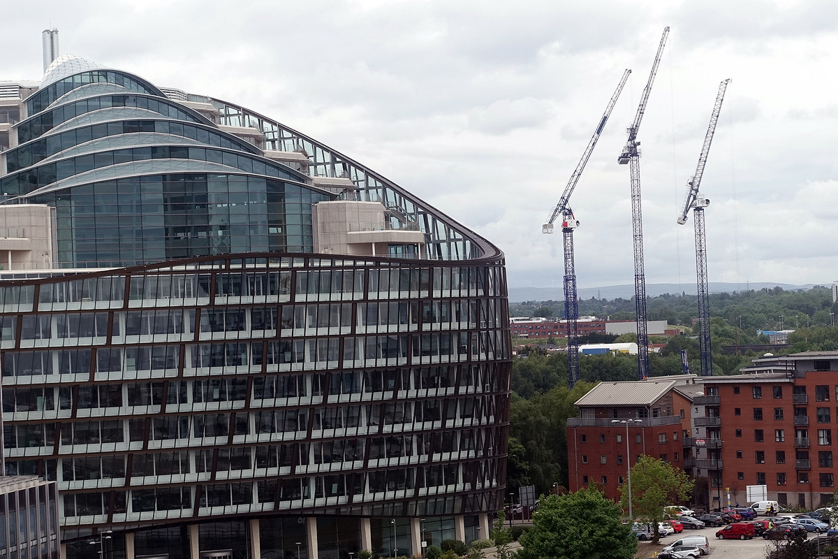 Victoria Riverside | Dantzic Street | 119/77/53/20m | 37/26/18/6 fl | U ...