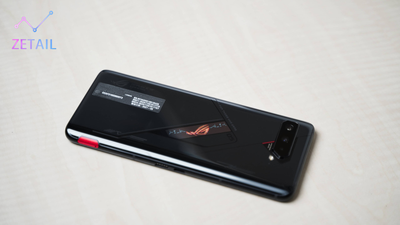 ROG Phone 5s Pro 電競遊戲手機 開箱評測：新裝上陣，再戰電競之巔？ | ZETAIL 科技心感動