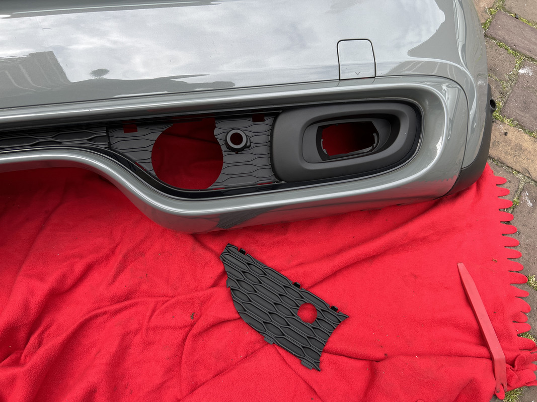 Retrofit S3ARA Bike rack with full PDC and light functionality on F56 ...