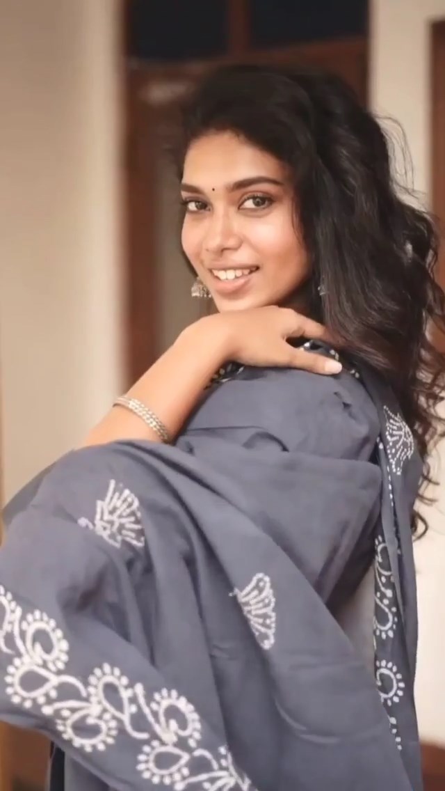 Tamil Actress Sexy Navel mp4 snapshot 00 26 393 — Postimages