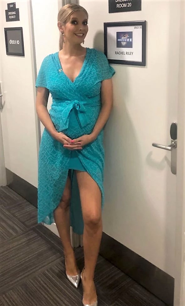 Rachel Riley Twitter pins legs short dress pictures Countdown 2276272 ...