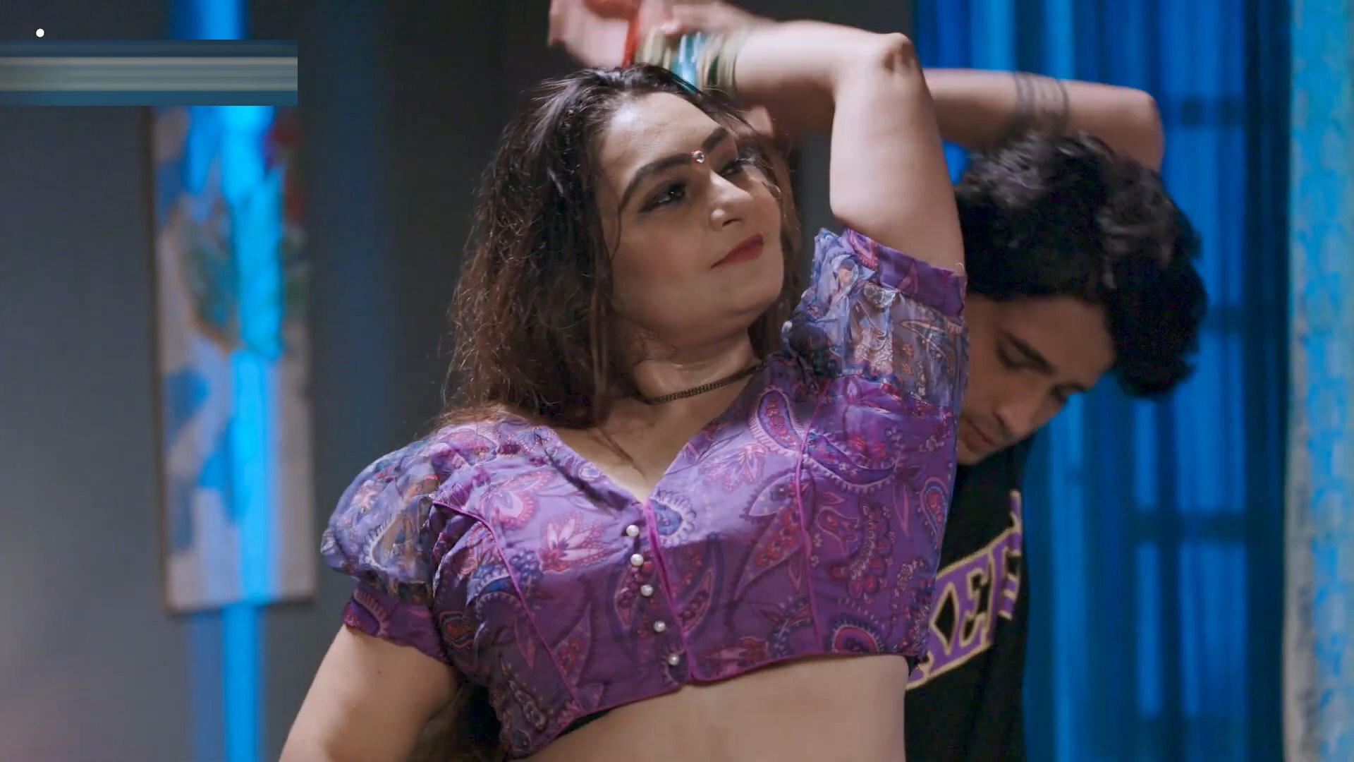 Chubby desi actress huge breasts and big deep navel hole teaser mp4 ...