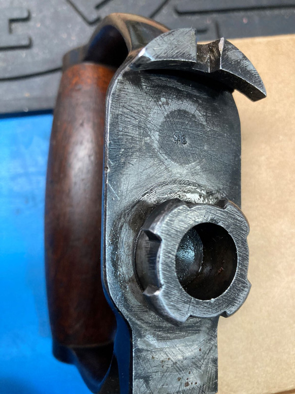 Did Savage mark the 1916 Lewis spade grip? - Bren Light Machine Gun ...