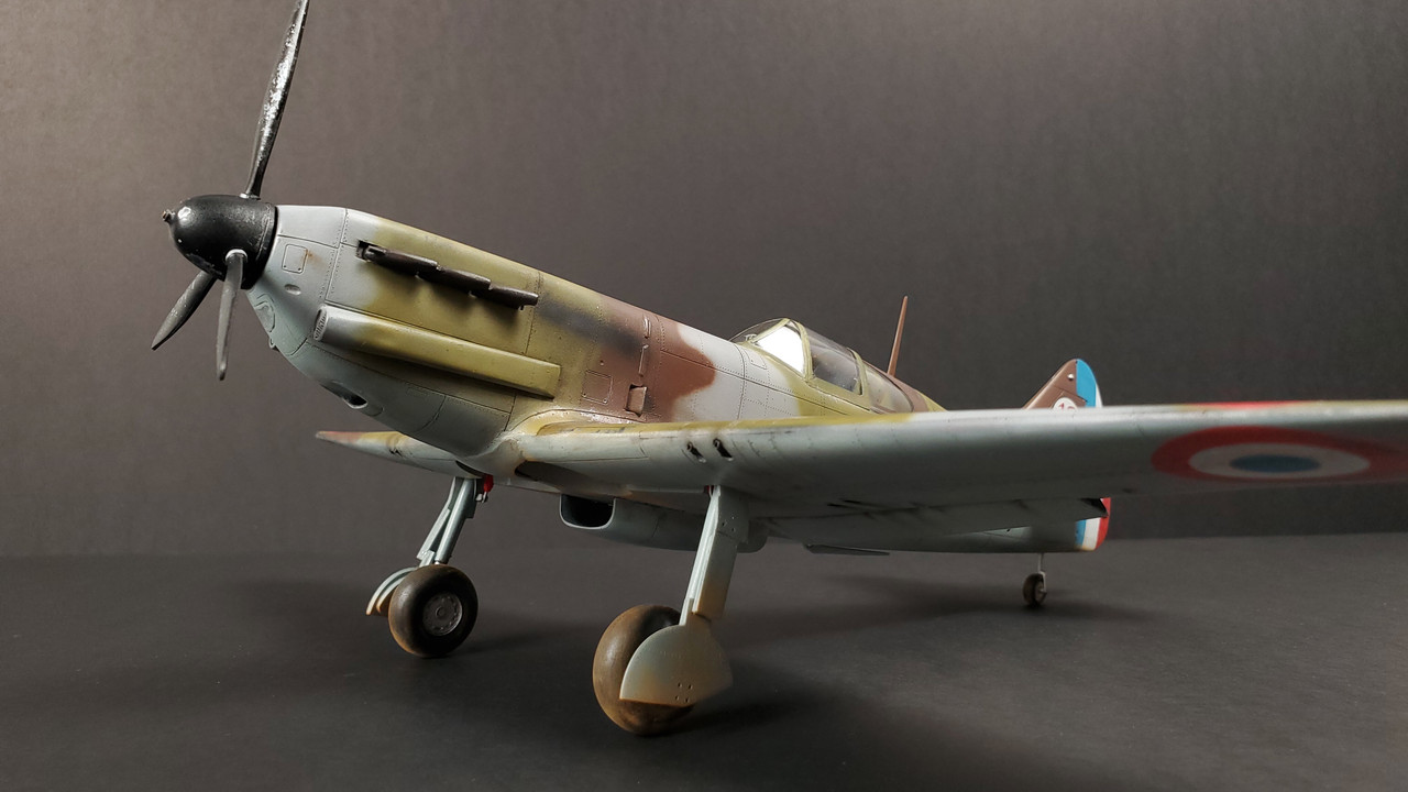 1/32 Azur Dewoitine D520C.1 - Ready for Inspection - Large Scale Planes