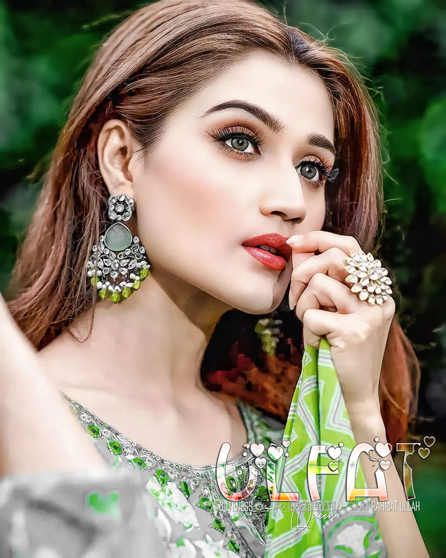 Background 6 — Postimages