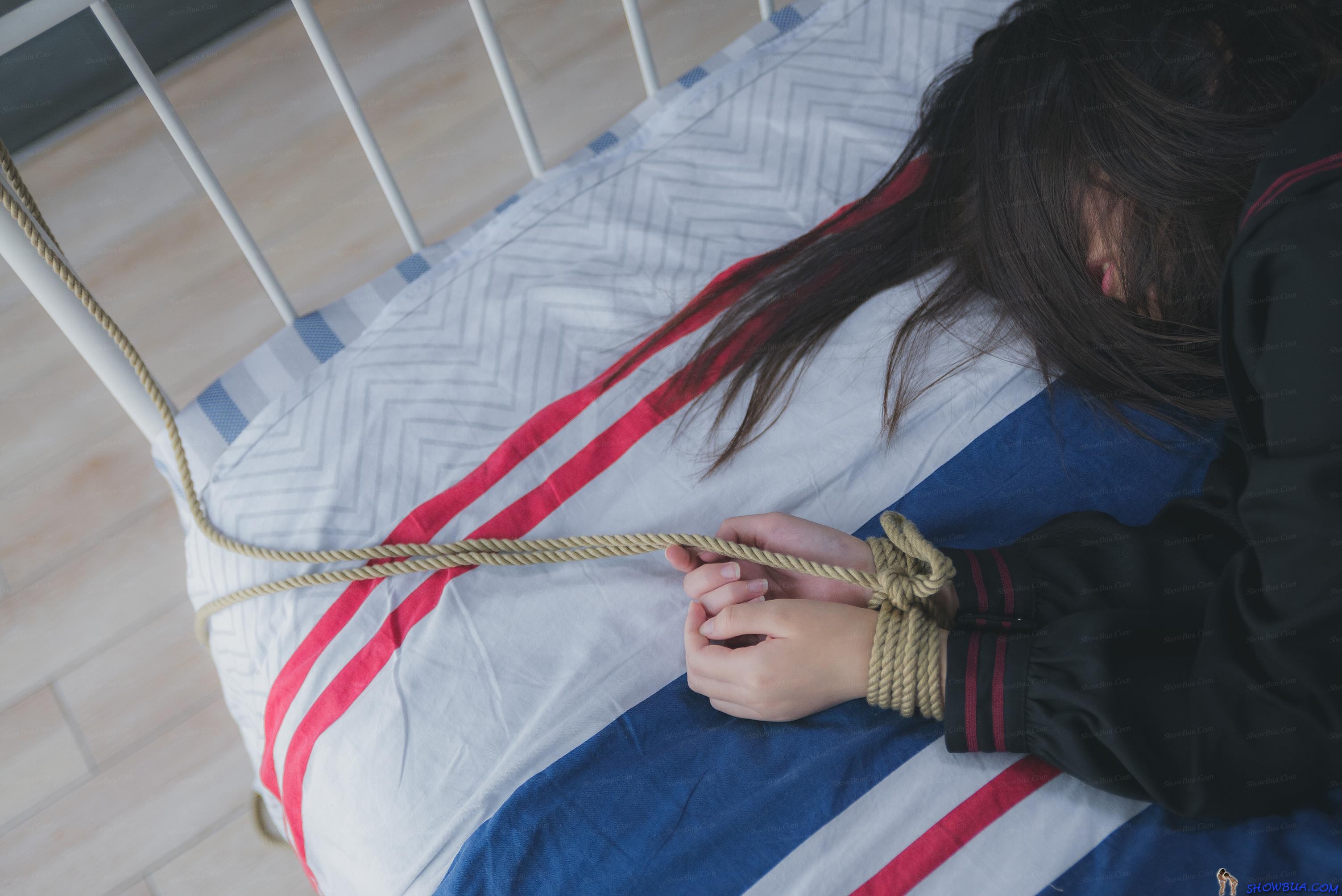 R18 (49) ( Copy) — Postimages