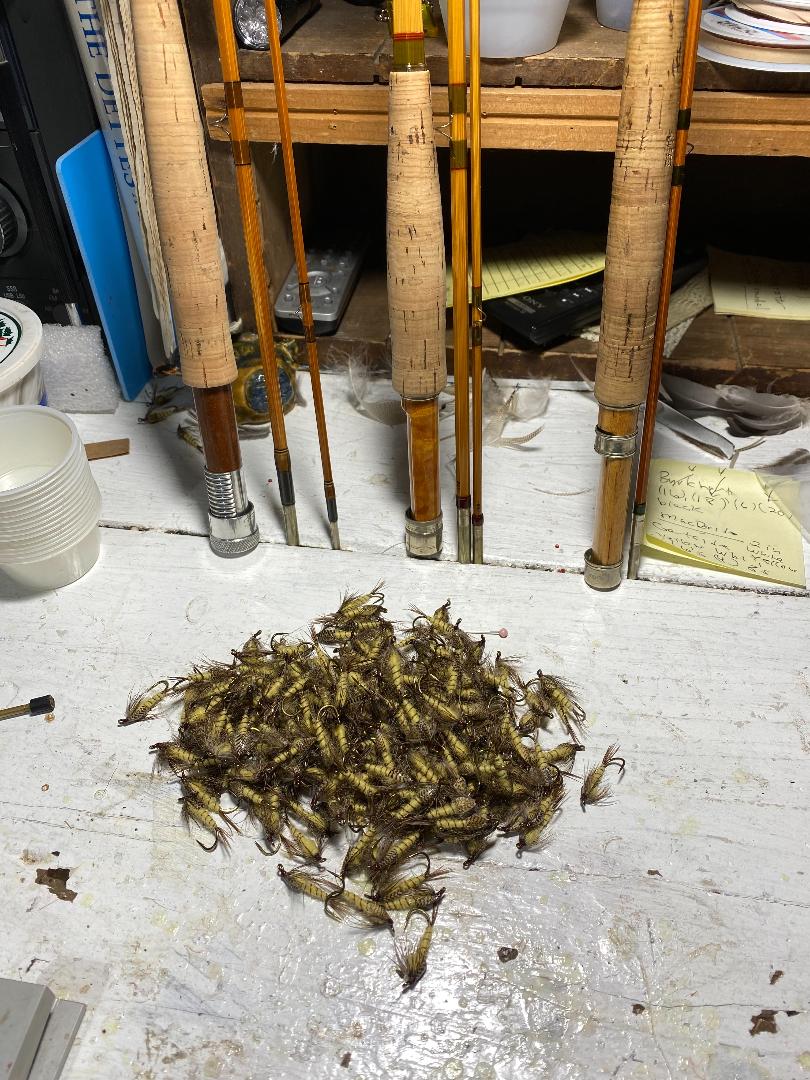 super best pile of flies — Postimages