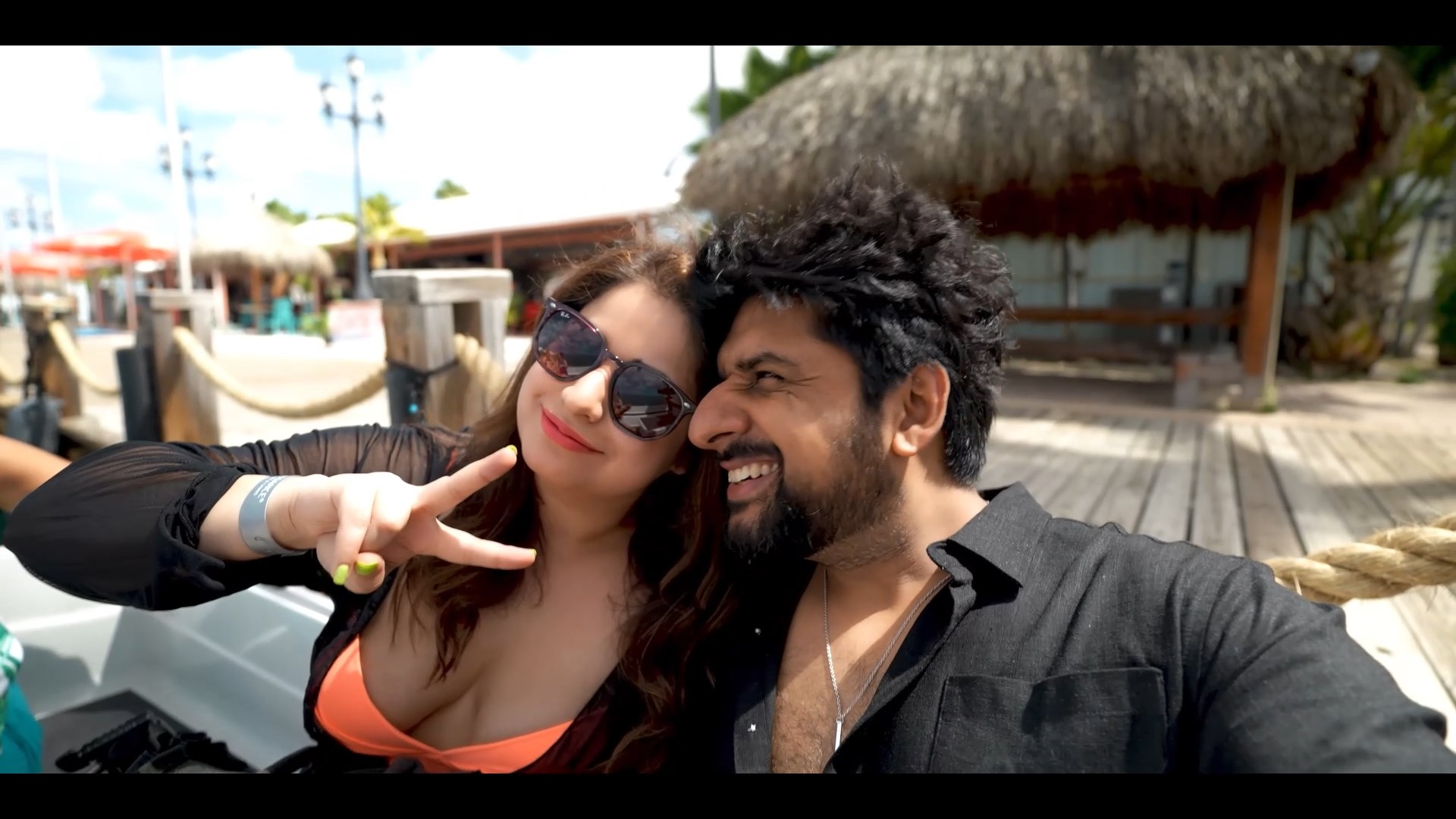 desi girl in orange bikini mp4 snapshot 00 45 456 — Postimages