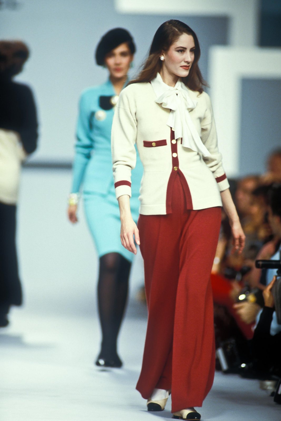 Fashion Classic: CHANEL Spring/Summer 1989 | Lipstick Alley