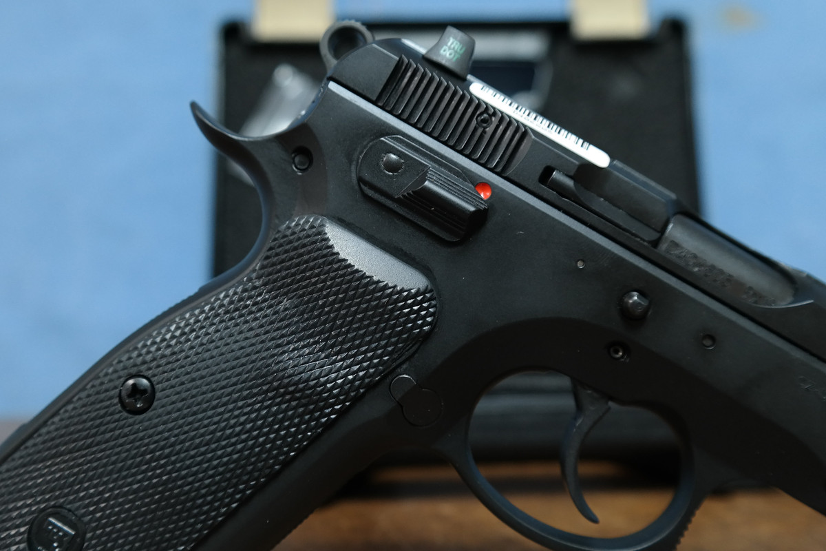 SAM 6926 — Postimages