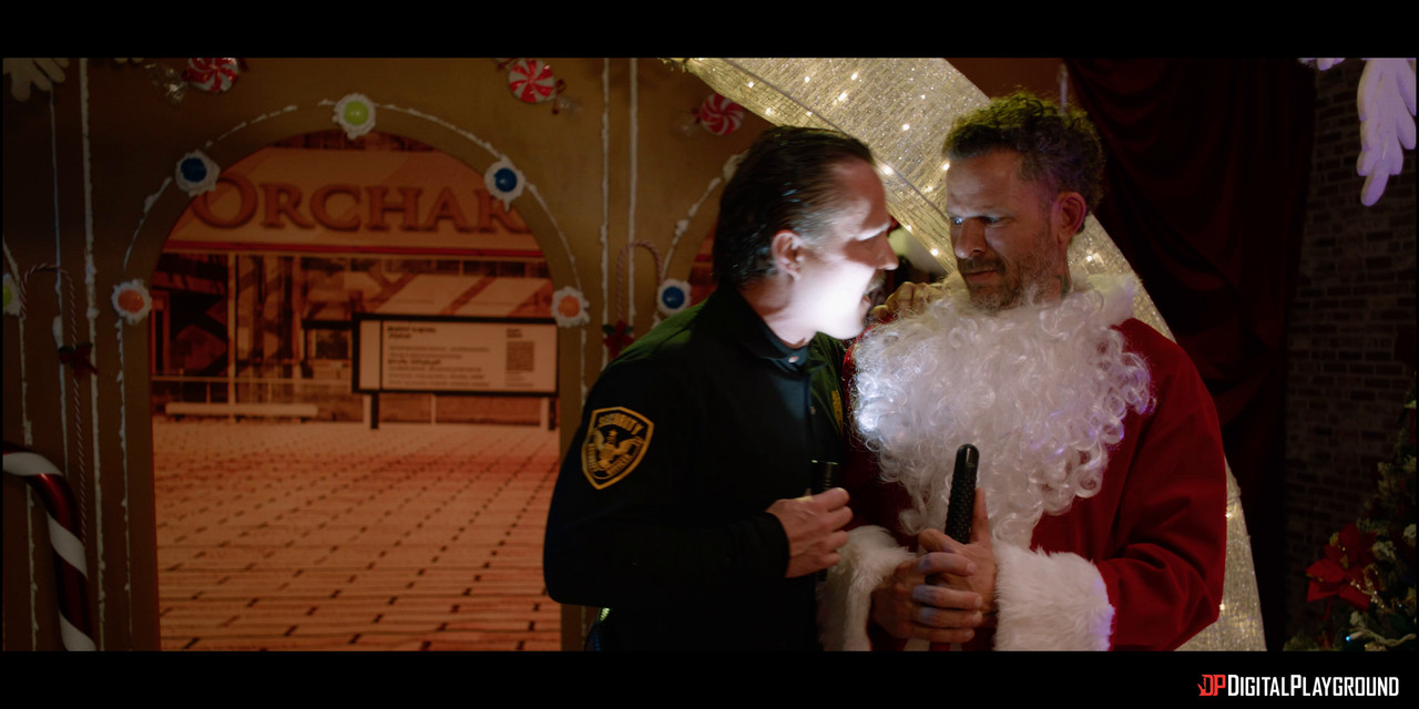 Anna Claire Clouds Mikey Star The Holdup Episode 1 DIGITALPLAYGROUND 4 K mp4 0005 — Postimages