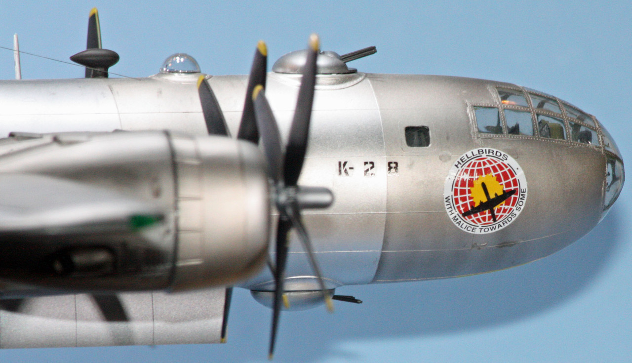 Monogram B-29 Superfortress Humpin' Honey 1/48 Complete - Aircraft ...