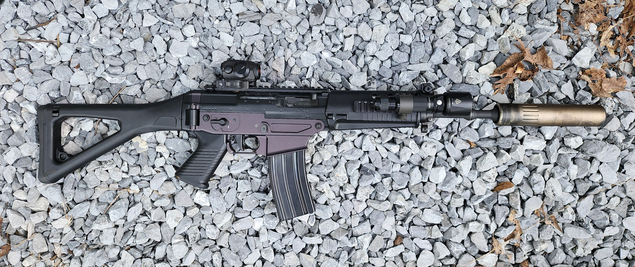 Sig 553 Commando