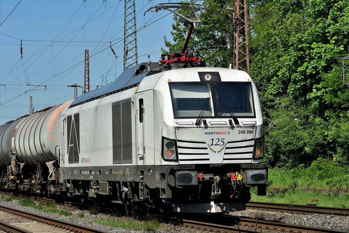 248 090 b — Postimages