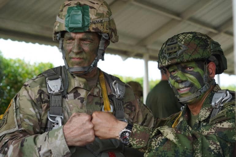 Photos - Colombian Military | Page 18 | A Military Photo & Video Website