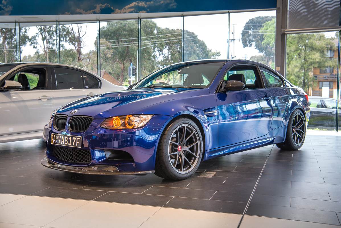 Photo shoot: My E92 first time back in a dealership showroom after 14 ...