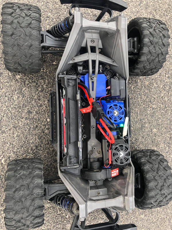 Traxxas new e maxx 2.0 !! Mini maxx - General RC - MSUK RC Car Forum