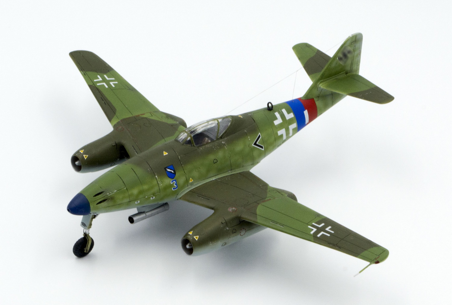 01 blur resize — Postimages