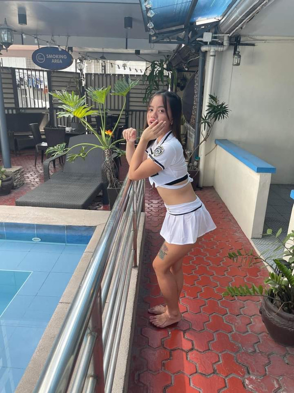 CC05 FB4 C 808 A 422 F 9060 BCC498903281 — Postimages