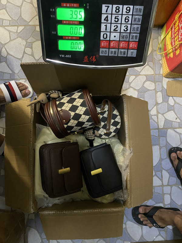 IMG 3900 — Postimages