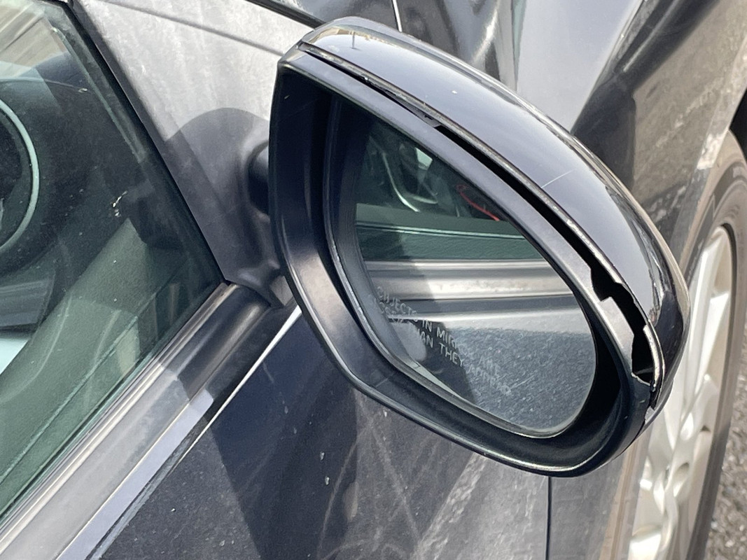 ( L) VL 4943 mirror — Postimages