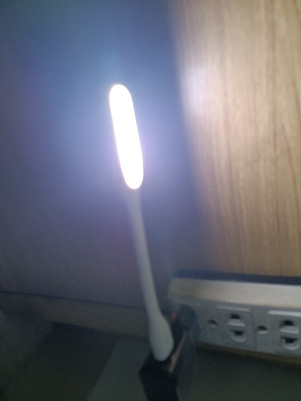 đèn led — Postimages