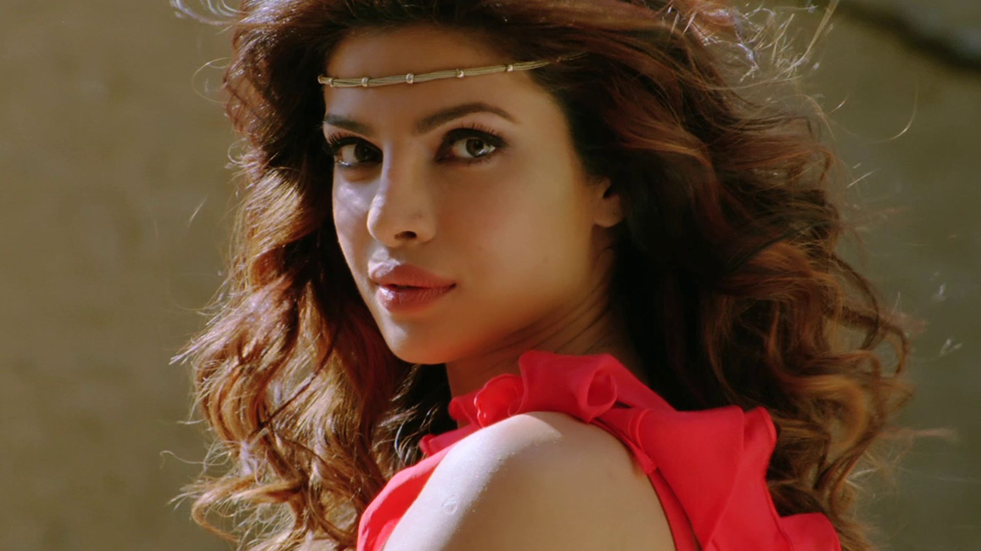 Xossip - BOLLYWOOD ACTRESS HOT HD SCREEN CAPS