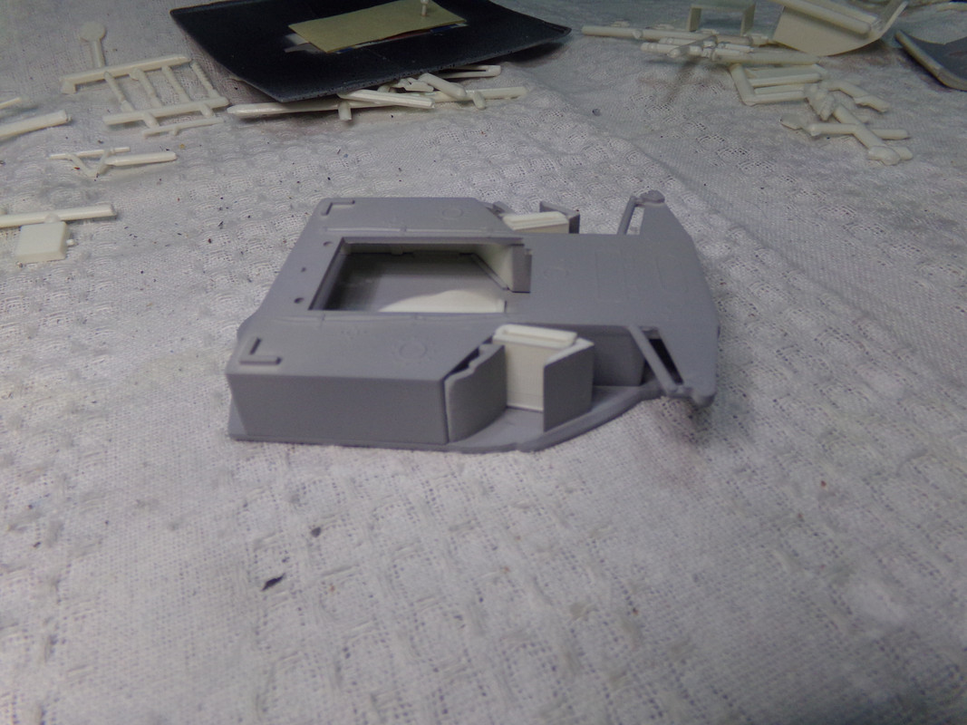 103 3301 — Postimages