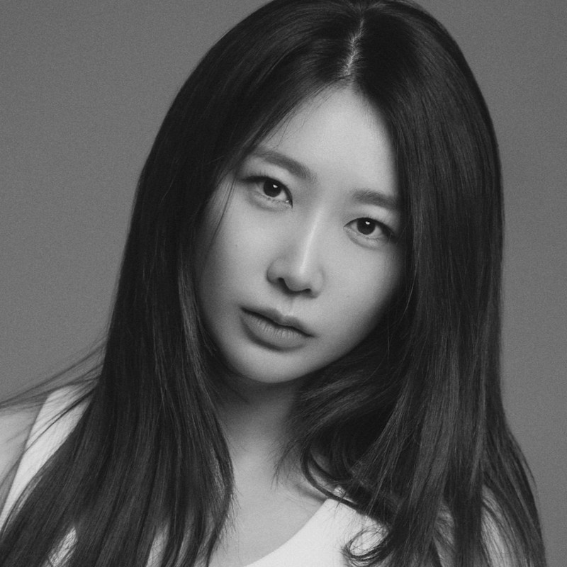 The Official 𝗕𝗥𝗢𝗪𝗡 𝗘𝗬𝗘𝗗 𝗚𝗜𝗥𝗟𝗦 Leader 𝗝𝗲𝗔(제아) Thread | Hallyu+