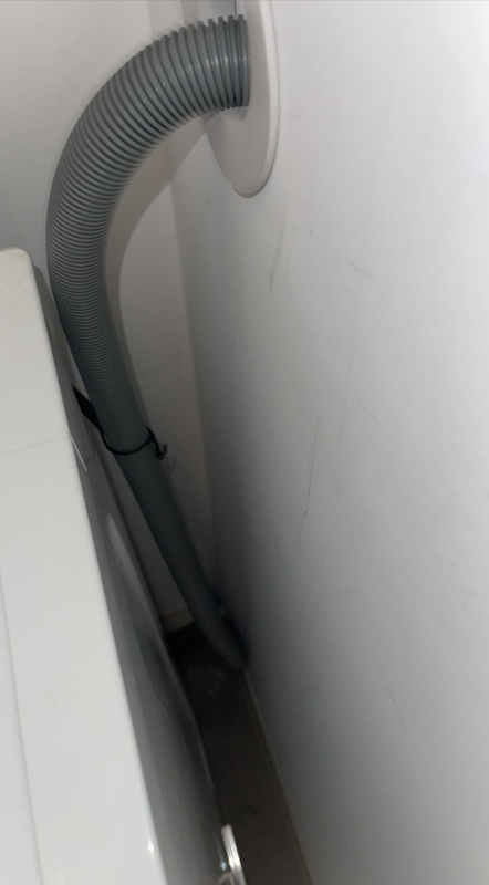 pipe tied — Postimages