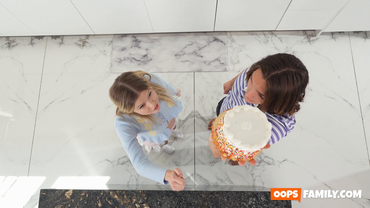 Coco Lovelock Sugar Family Ep 1 Cock Tastes Better Than Cake OOPSFAMILY ...