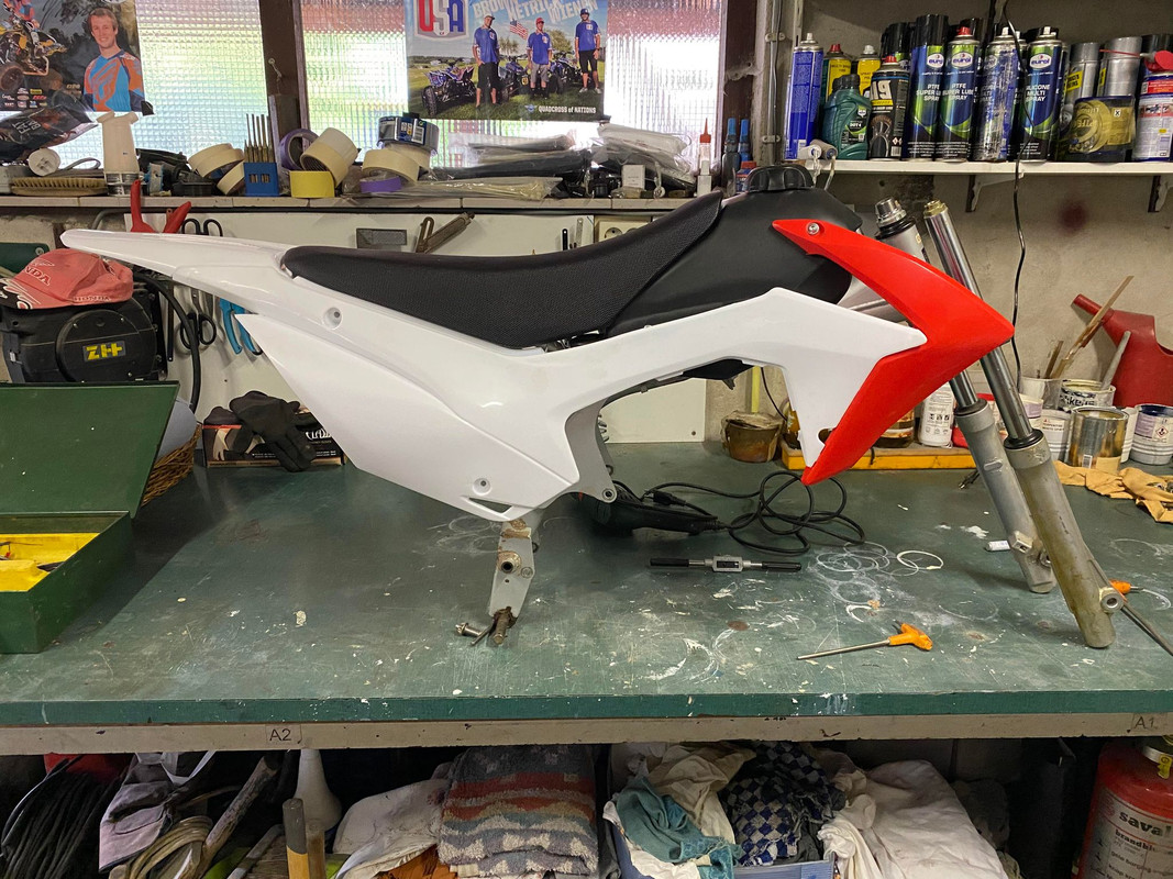 CRF70 to CRF110 plastics from the ground up build | PlanetMinis Forums