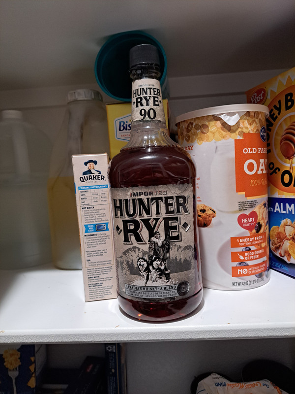 Hunter Rye Canadian Rye Whiskey — Postimages
